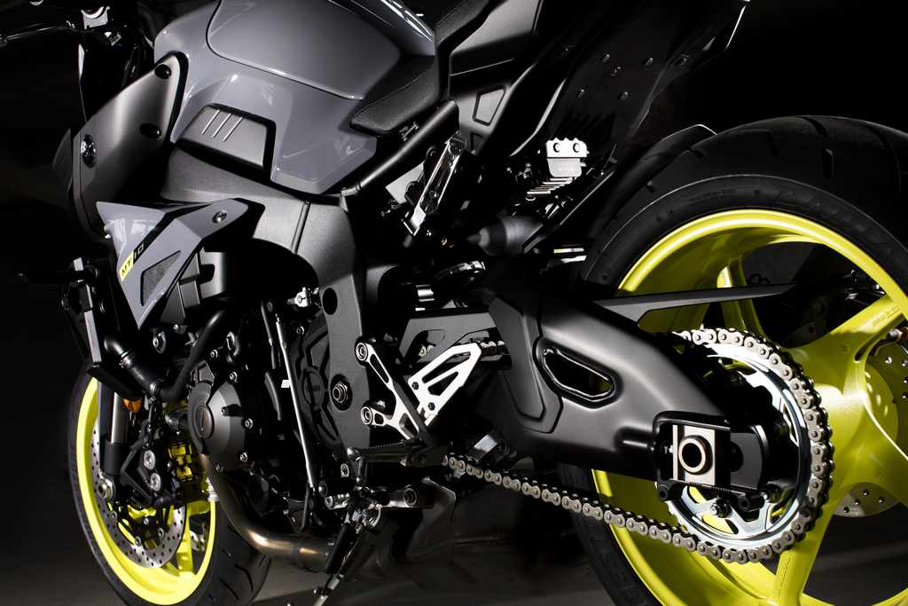 Yamaha MT-10 2017 | Precio, Ficha Tecnica, Opiniones y Prueba