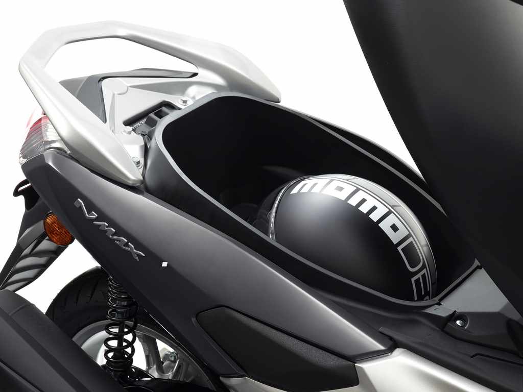 Yamaha NMAX 125 2021 Prueba, Precio, Ficha Técnica y Opiniones