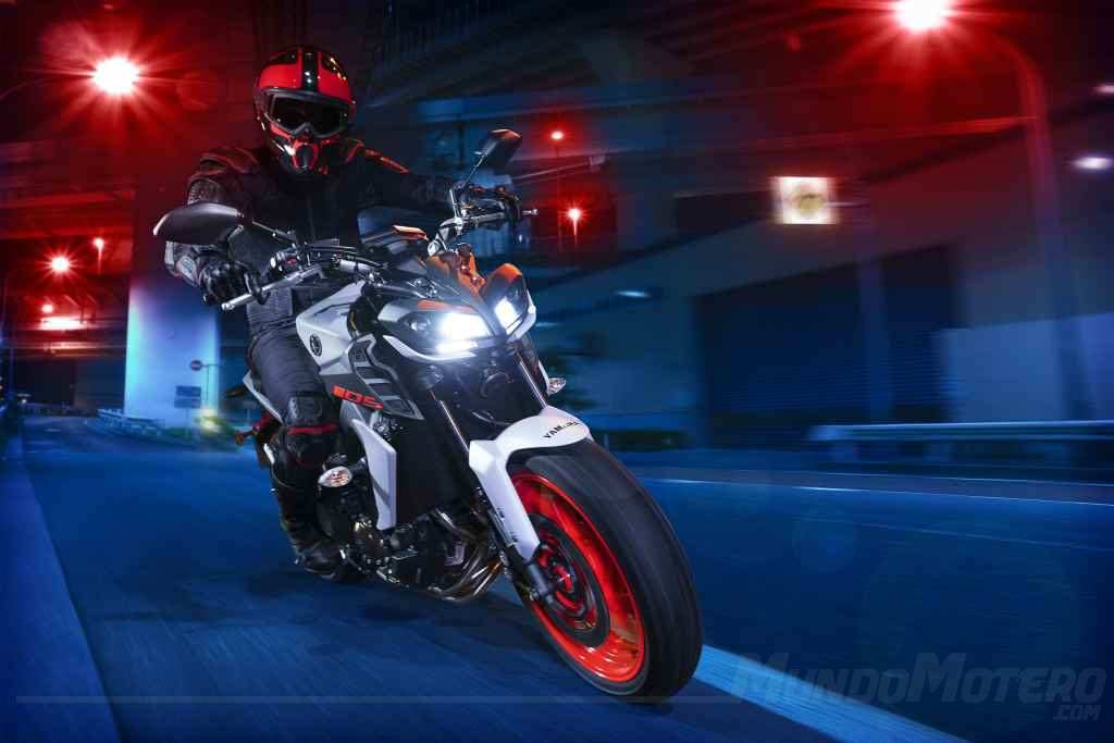 Yamaha MT-09 2020 Precio, Ficha Técnica, Opiniones y Prueba