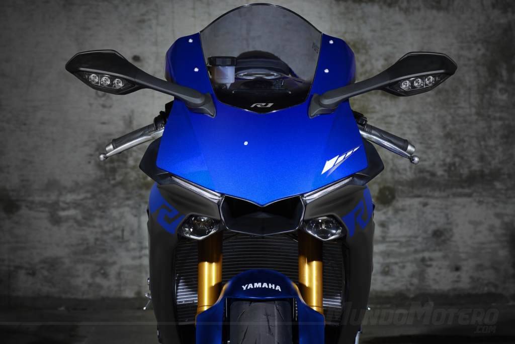 Yamaha YZF-R1 2019 | Precio, Ficha Técnica, Opiniones y Prueba