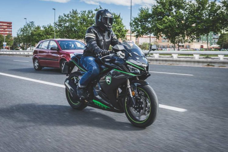 MITT 125 GP / GP2 2022 Prueba, Precio, Ficha Técnica y Opiniones