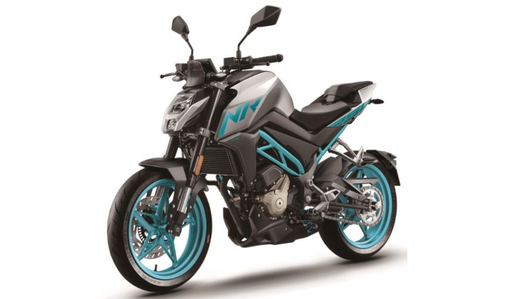 CF Moto 250 NK 2022 Prueba, Precio, Ficha Técnica y Opiniones