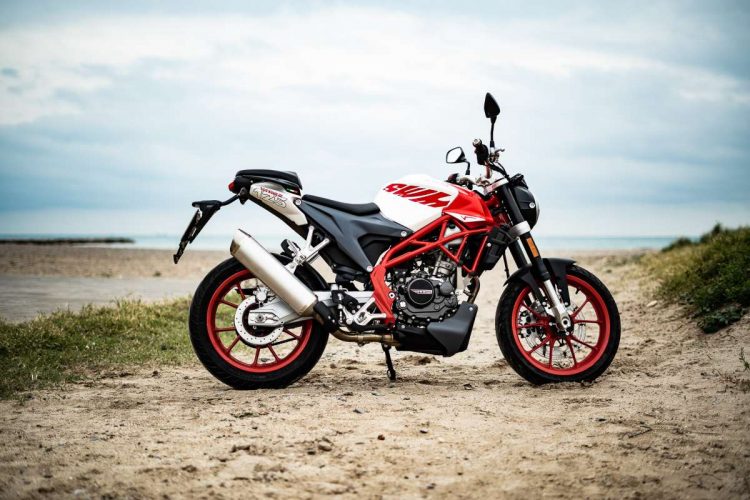 SWM Varez 125 2022 Prueba, Precio, Ficha Técnica y Características