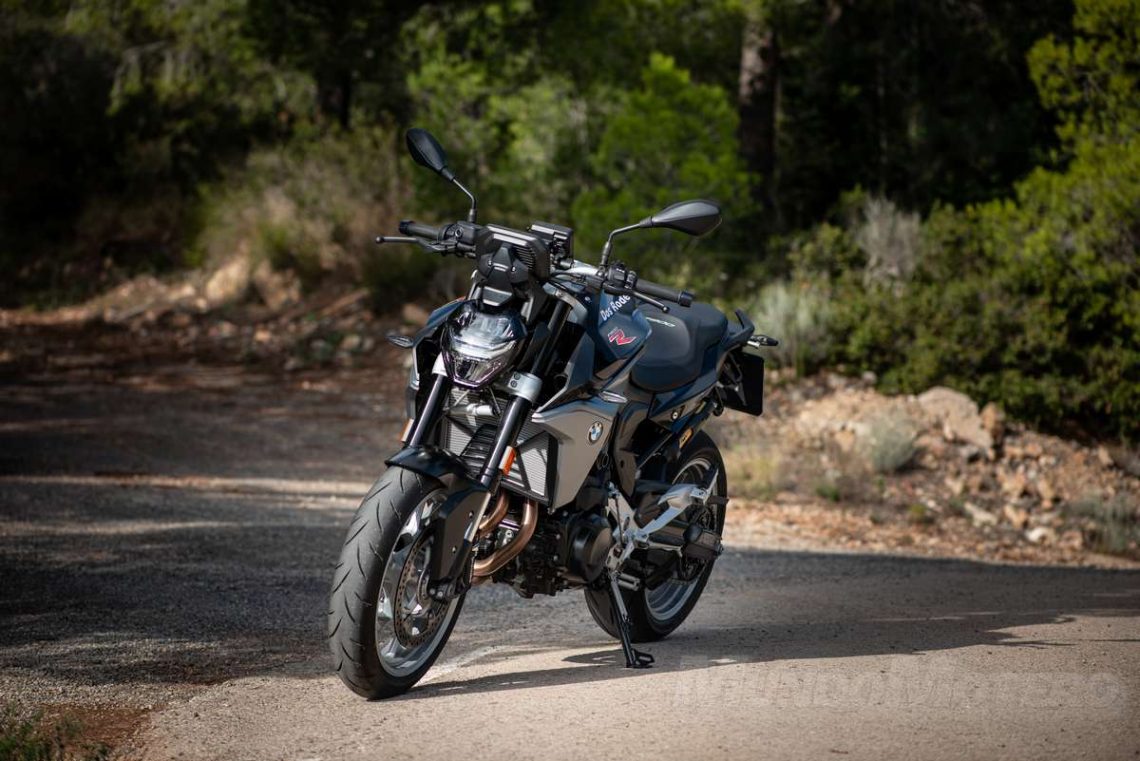 BMW F 900 R 2022 Prueba, Precio y Ficha Técnica