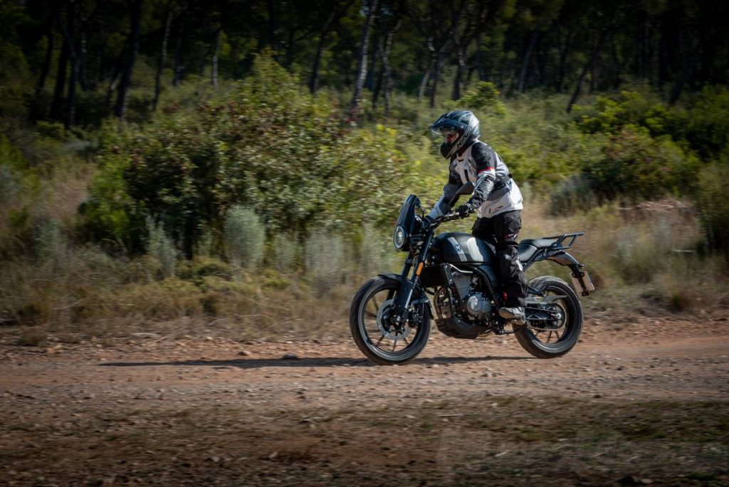 Hanway G15 125 Adventure 2022 Prueba, Precio y Opiniones