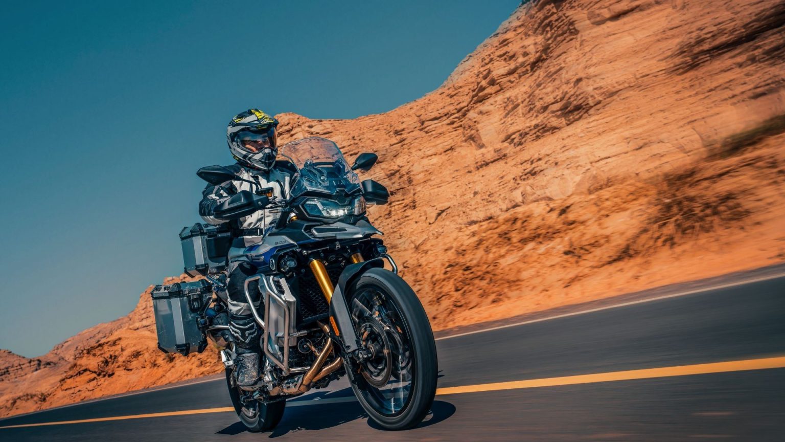 VOGE 900 DSX 2025 Precio, Ficha Técnica | MundoMotero.com