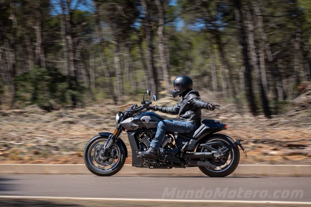 Prueba Morbidelli MBP C1002 V: Una Custom Cruiser con Estilo y Tecnología | MundoMotero.com